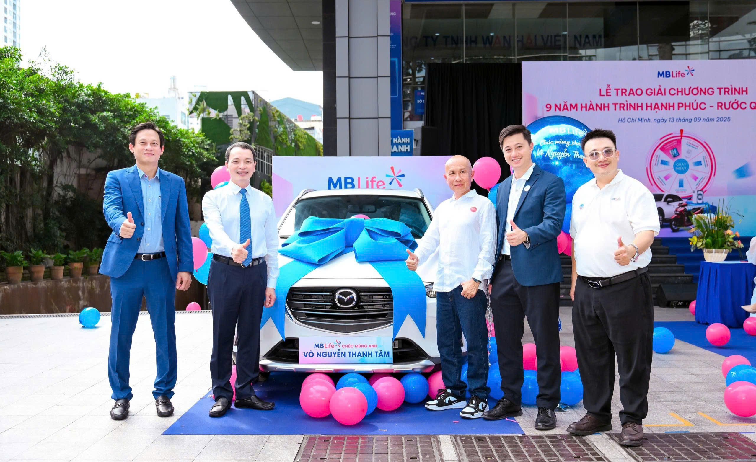 Bảo hiểm MB Life trao thưởng xe ô tô cho khách hàng quay số may mắn đợt 1